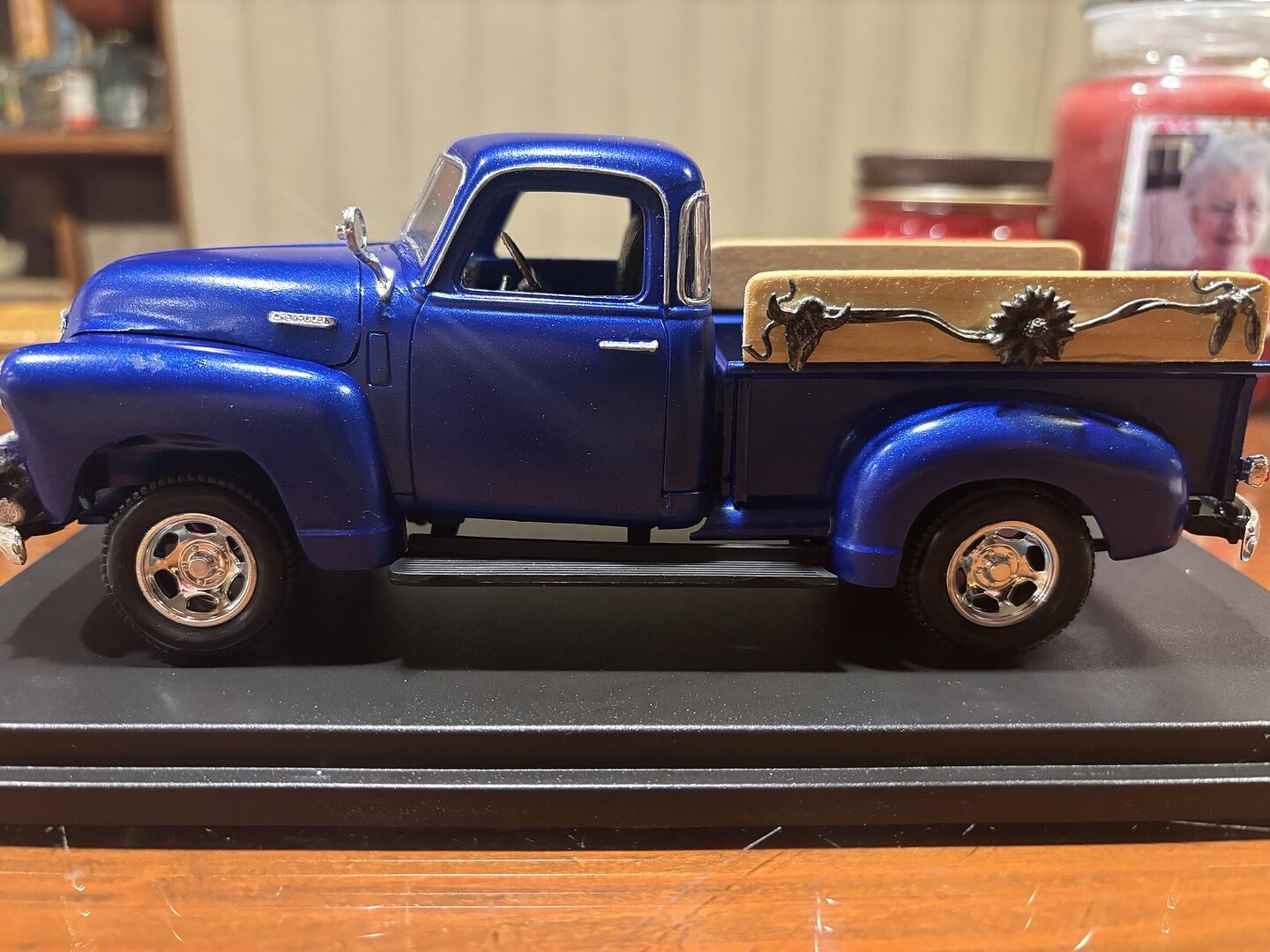 1950 Chevy Pick-Up -- Plastic Model Truck Kit -- 1/25 Scale -- #1076-12 ...