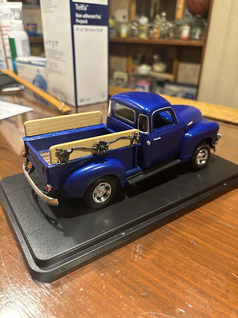 1950 Chevy Pick-Up -- Plastic Model Truck Kit -- 1/25 Scale -- #1076-12 ...