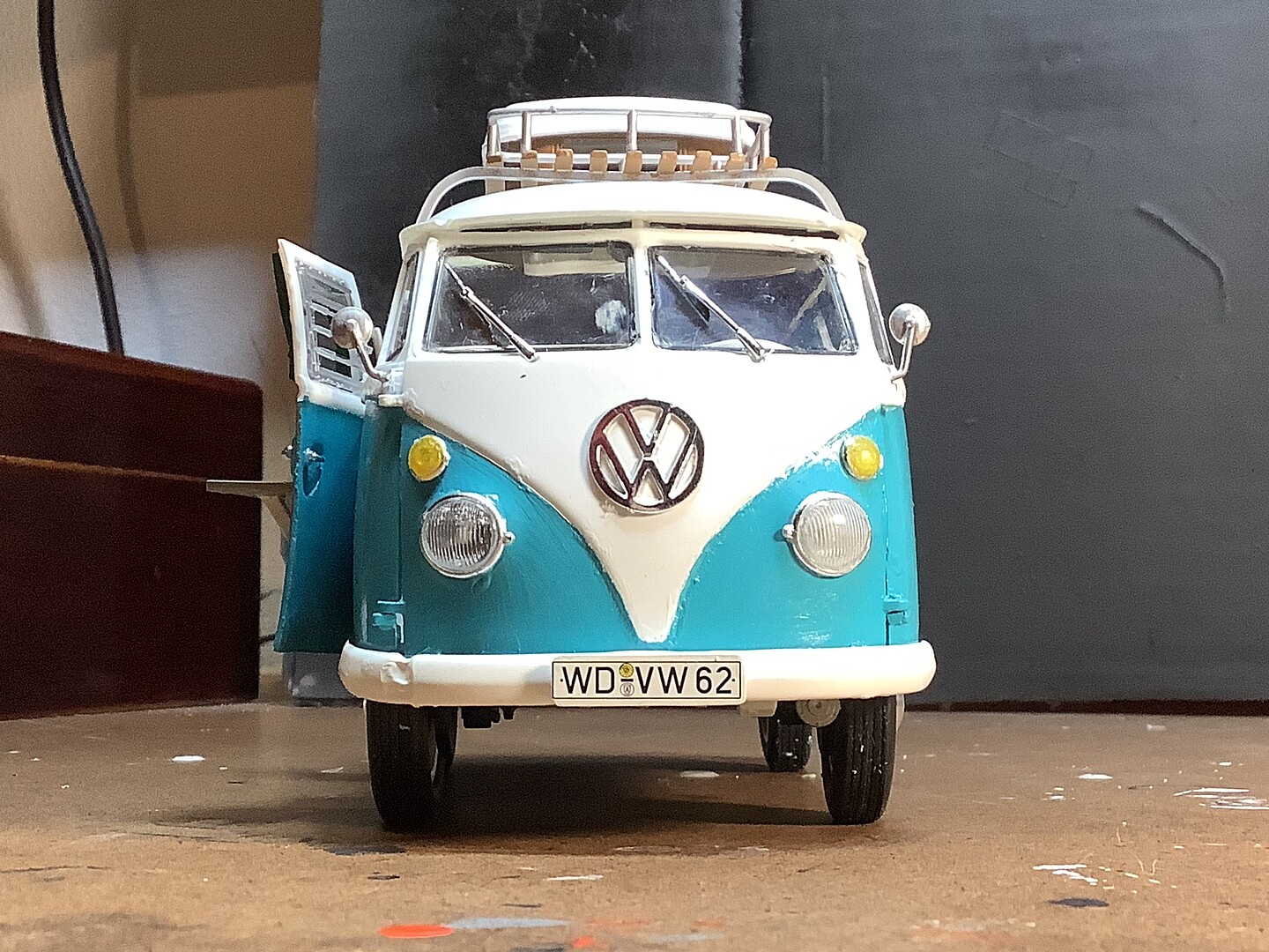 VW T1 Van Camper -- Plastic Model Vehicle Kit -- 1/24 Scale -- #7674 ...