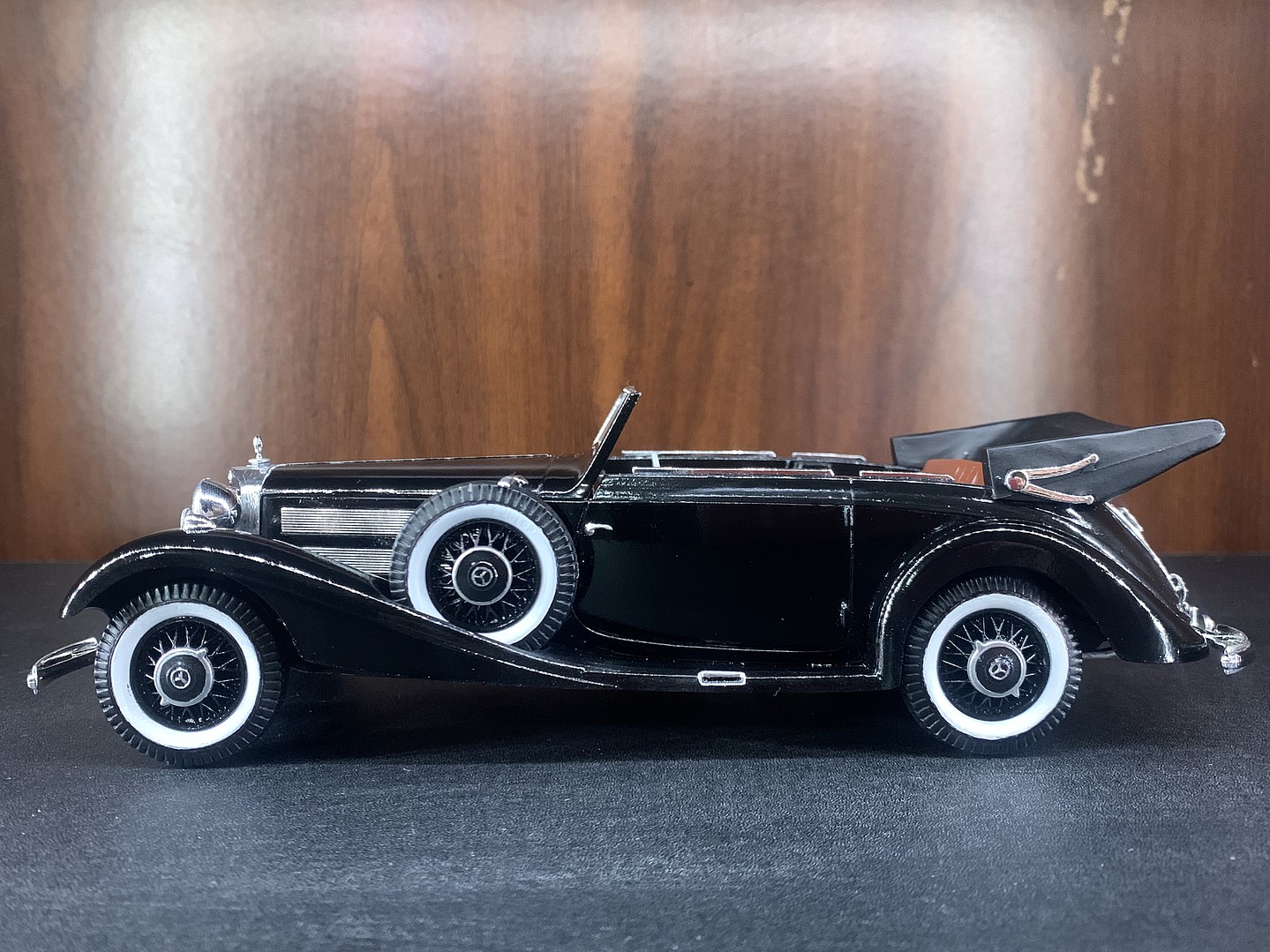 Mercedes Benz 504K -- Plastic Model Car Kit -- 1/24 Scale -- #553701 ...
