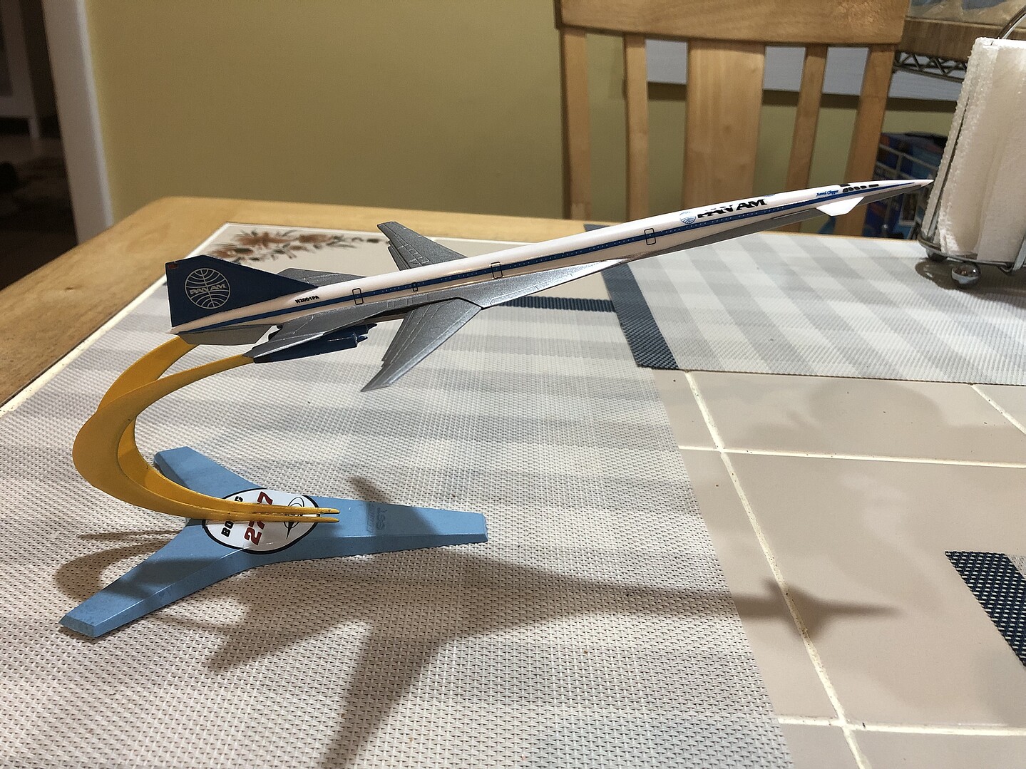 Boeing SST ''Supersonic Transport'' -- Plastic Model Airplane Kit -- 1/ ...