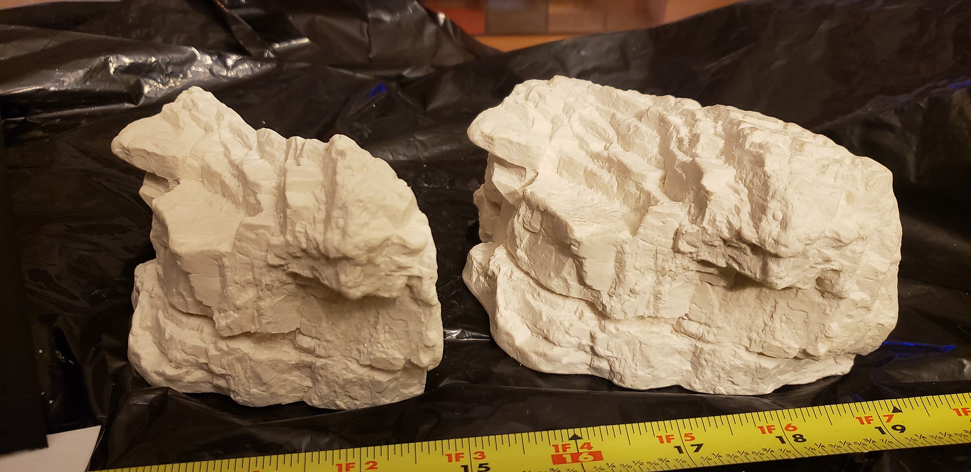 Classic Rock Mold -- 5'' x 7'' -- Model Railroad Mold Accessory -- # ...