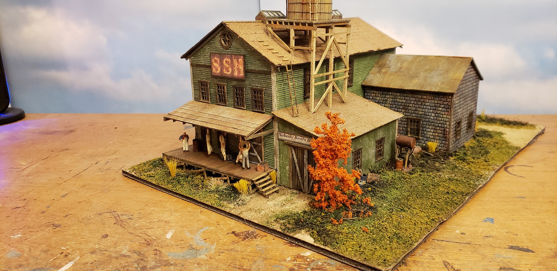 Gallery Pictures Campbell Schrock's Meat Co. HO Scale Model Railroad ...