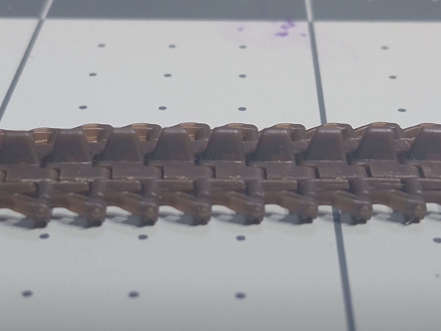 PzKpfw III Late/IV Mid 40cm Workable Track Links -- Plastic Model Tank ...