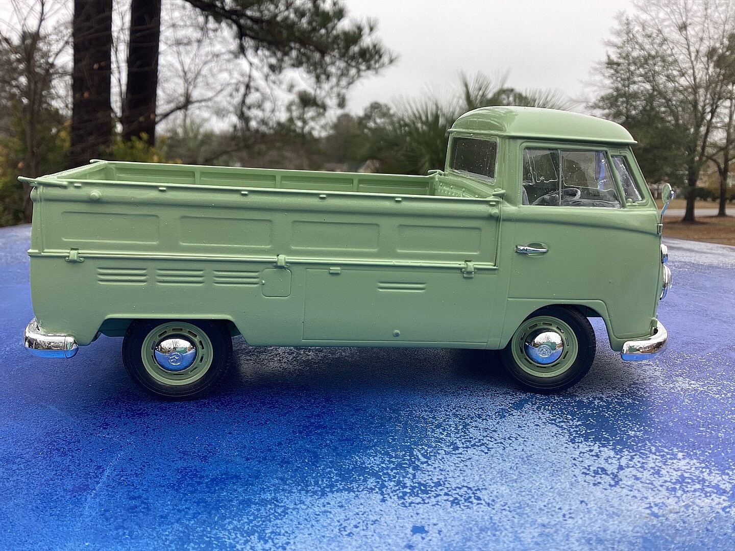 VW Type 2 Pickup Truck -- Plastic Model Truck Kit -- 1/24 Scale ...