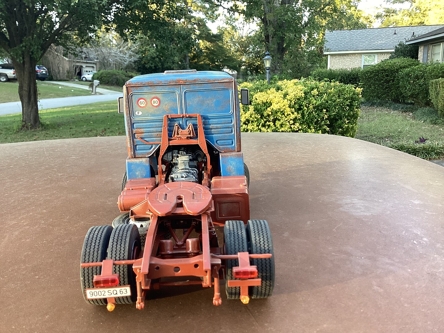 MAN F8 19.321 2-Axle Tractor -- Plastic Model Truck Vehicle Kit -- 1/24 ...