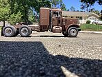AMT Peterbilt 359 California Hauler Cab w/Sleeper Plastic Model Truck ...