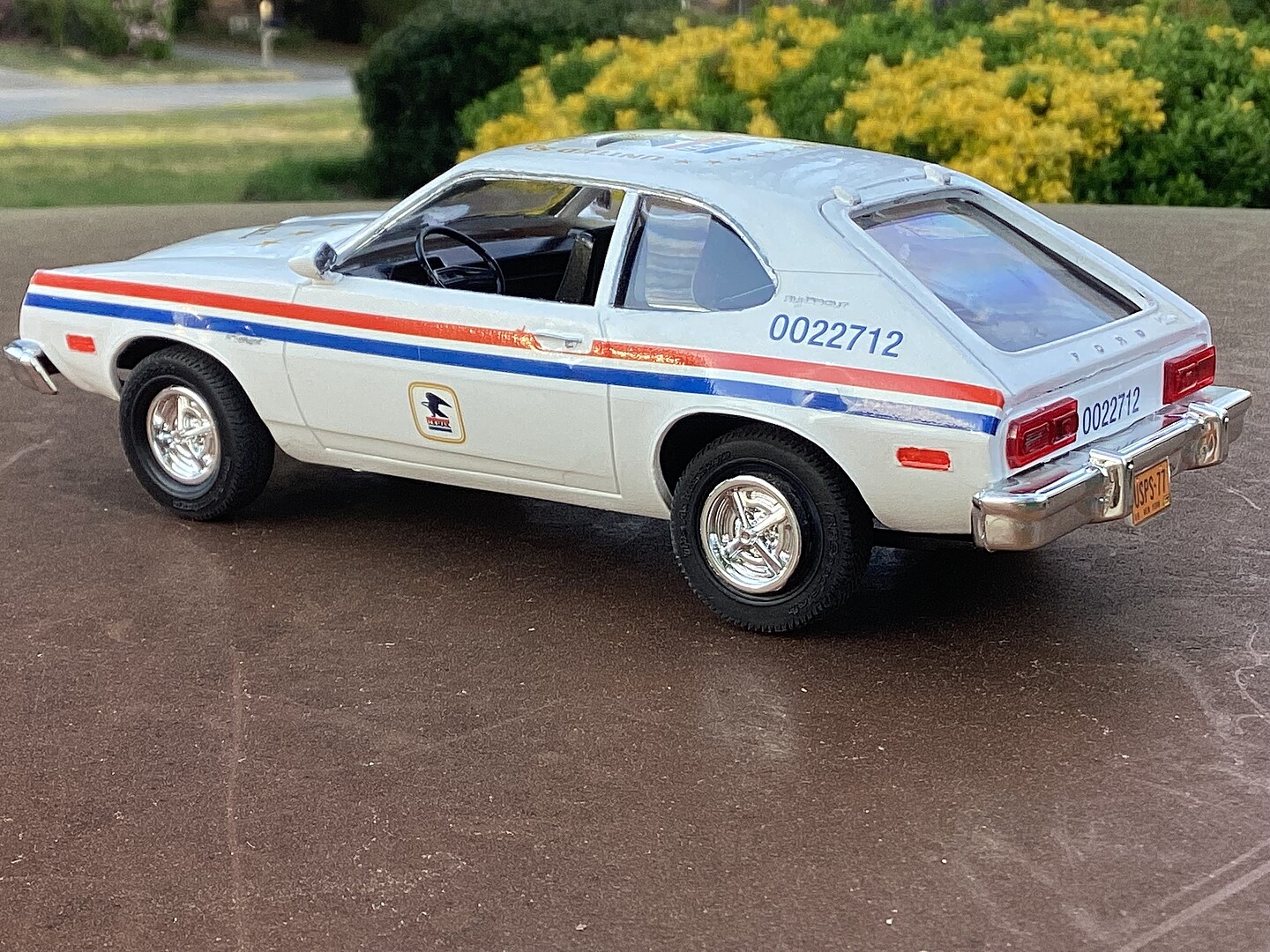 '77 Ford Pinto USPS -- Plastic Model Car Vehicle Kit -- 1/25 Scale ...