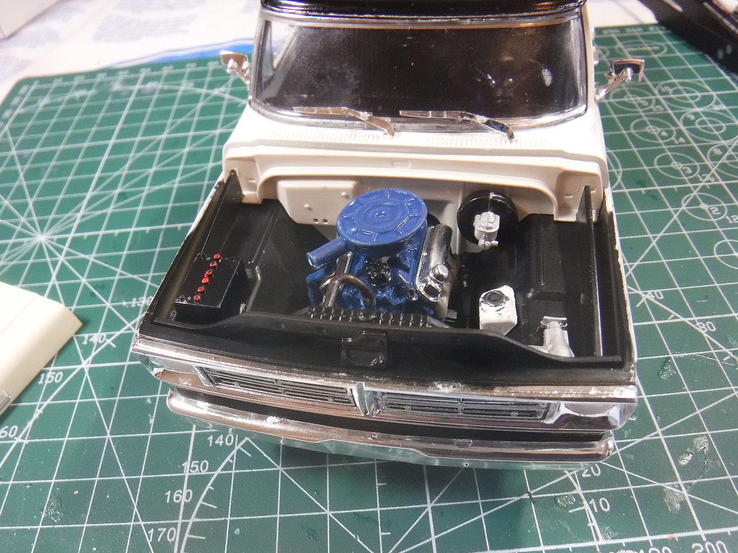 1972 Ford Sport Custom Pick-Up -- Plastic Model Truck Kit -- 1/25 Scale ...