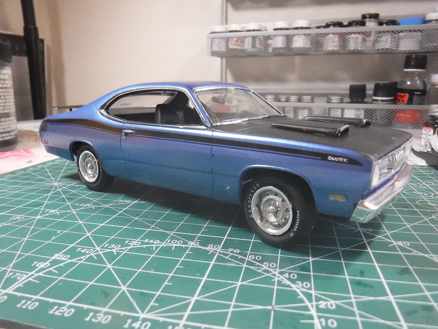 1971 Plymouth Duster 340 -- Plastic Model Car Kit -- 1/25 Scale ...