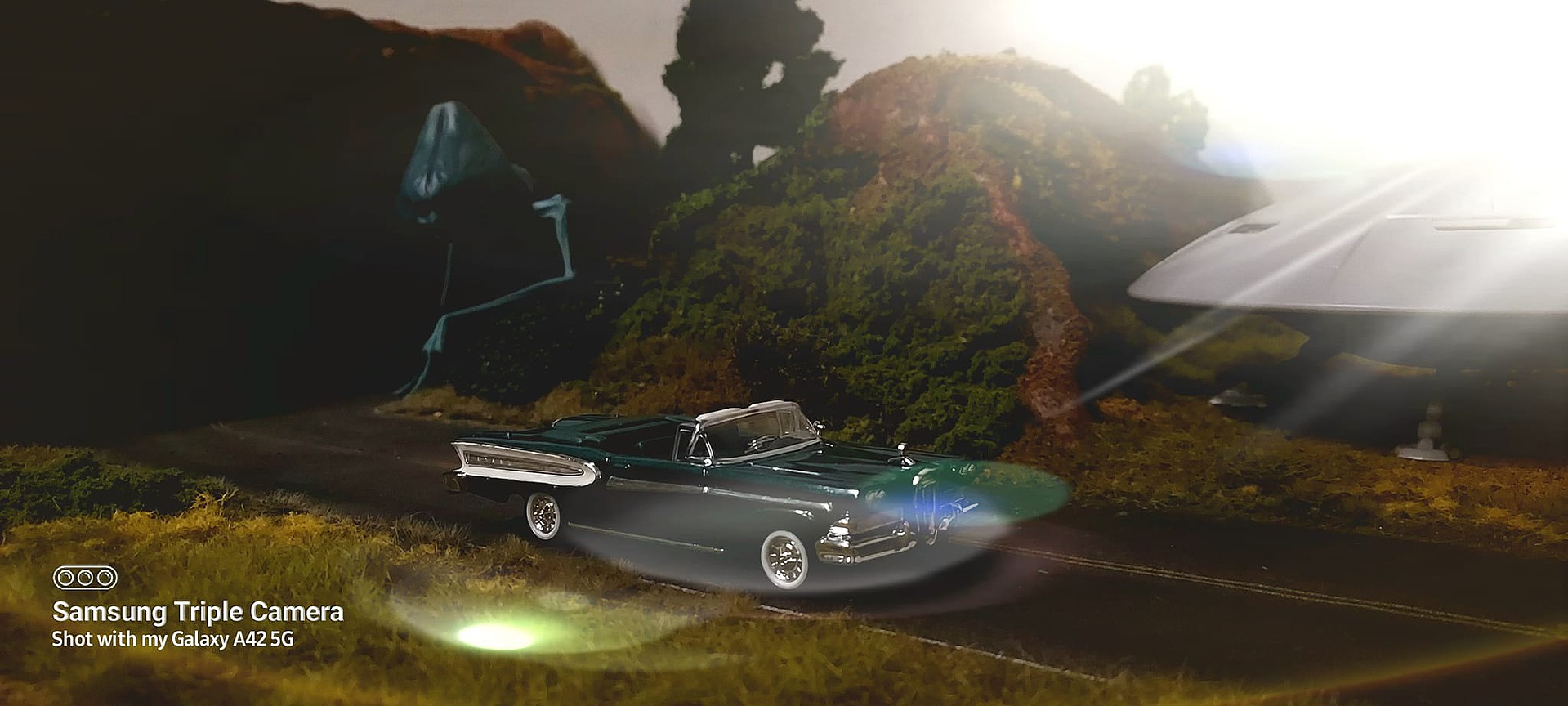 WoW Alien Creature Pre-Finished -- Science Fiction Plastic Model Kit ...