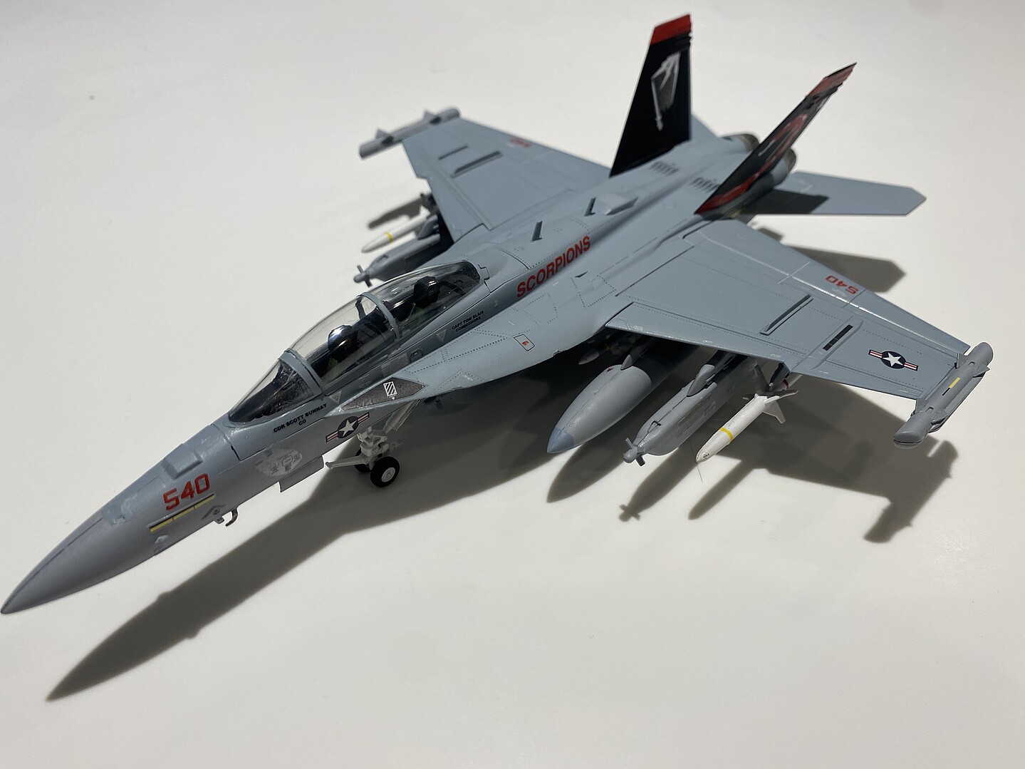 EA-18G Growler -- Plastic Model Airplane Kit -- 1/72 Scale -- #01568 ...