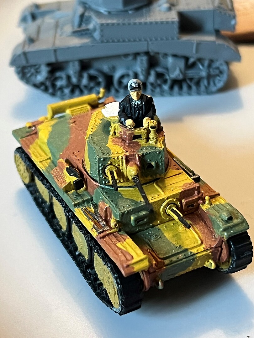 Panzer 38t Tank (2) (Snap) -- Plastic Model Military Vehicle Kit -- 1/ ...