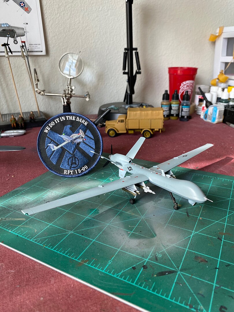 MQ-9 Reaper Unmanned Aerial Vehicle -- Plastic Model Airplane Kit -- 1/ ...