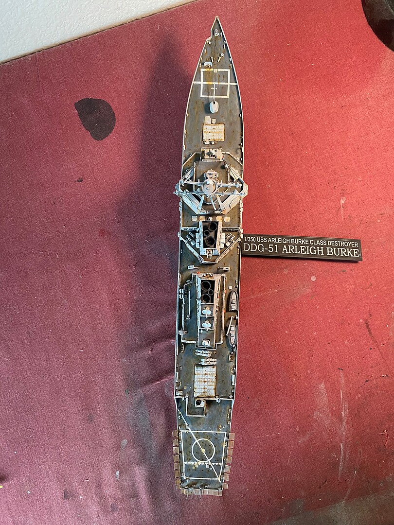 USS Arleigh Burke DDG51 Guided Missile Destroyer -- Plastic Model Kit ...