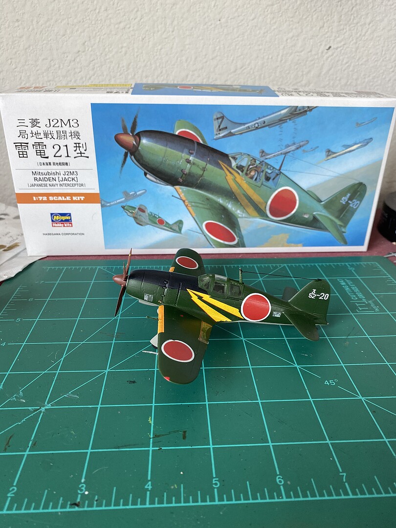 Mitsubishi J2M3 Raiden (Jack) -- Plastic Model Airplane Kit -- 1/72 ...
