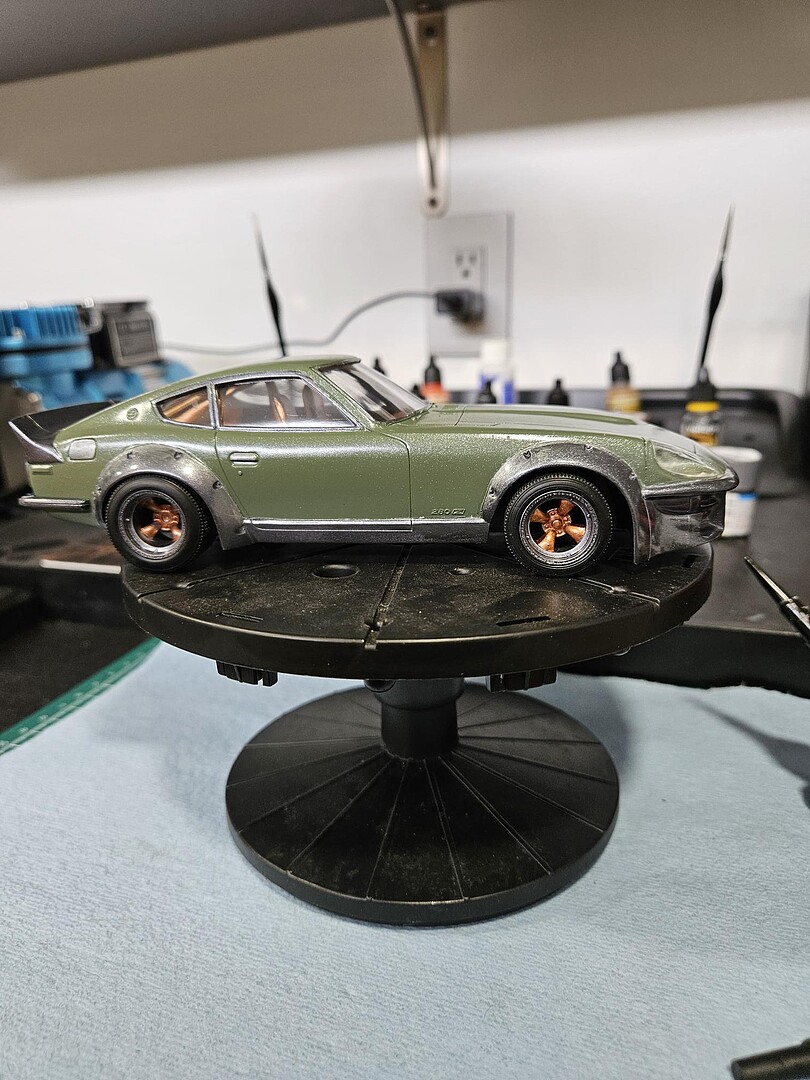 75' Nissan S30 FairladyZ Aero Sports Custom -- Plastic Model Car ...