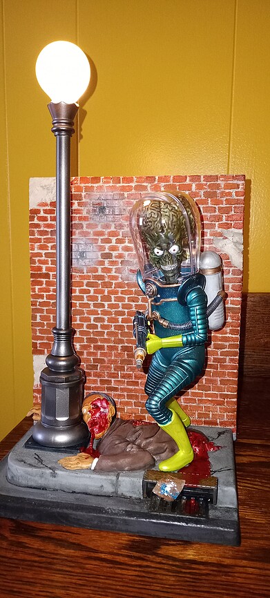 Mars Attacks Martian Figure -- Plastic Model Celebrity Kit -- 1/8 Scale ...