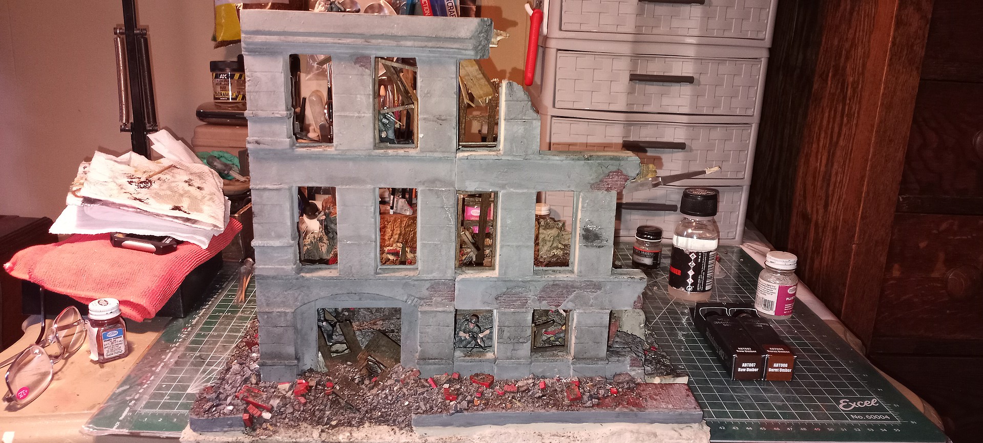 Ruined Small 3-Story Government Building Pictures