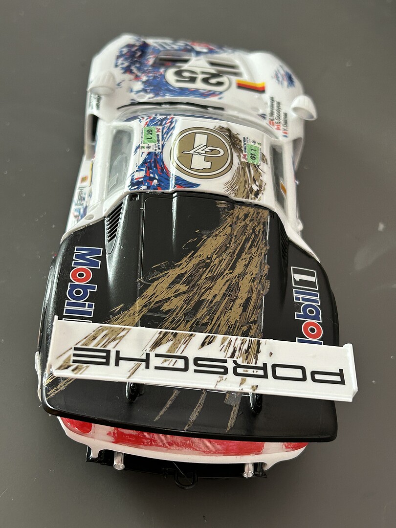 Porsche 911 GT1 Racecar GT1 -- Plastic Model Car Kit -- 1/24 Scale ...