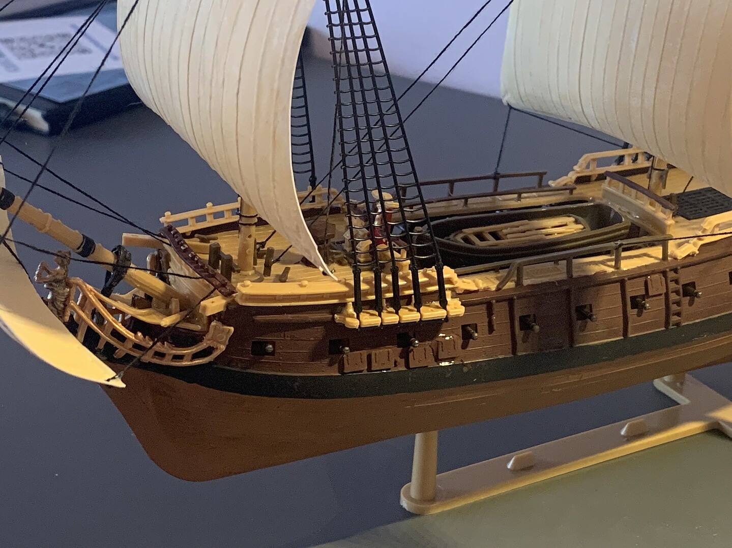 Jolly Roger Pirate Boat -- Plastic Model Sailing Ship -- 1/130 Scale ...