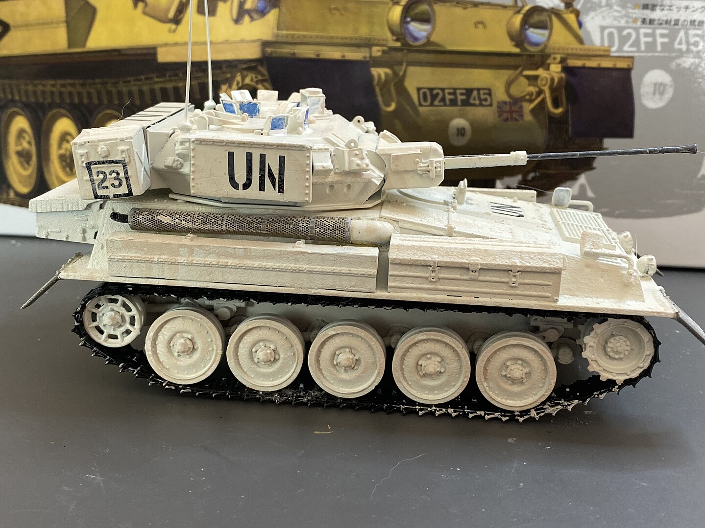 British CVRT FV107 Scimitar Tank -- Plastic Model Tank Kit -- 1/35 ...