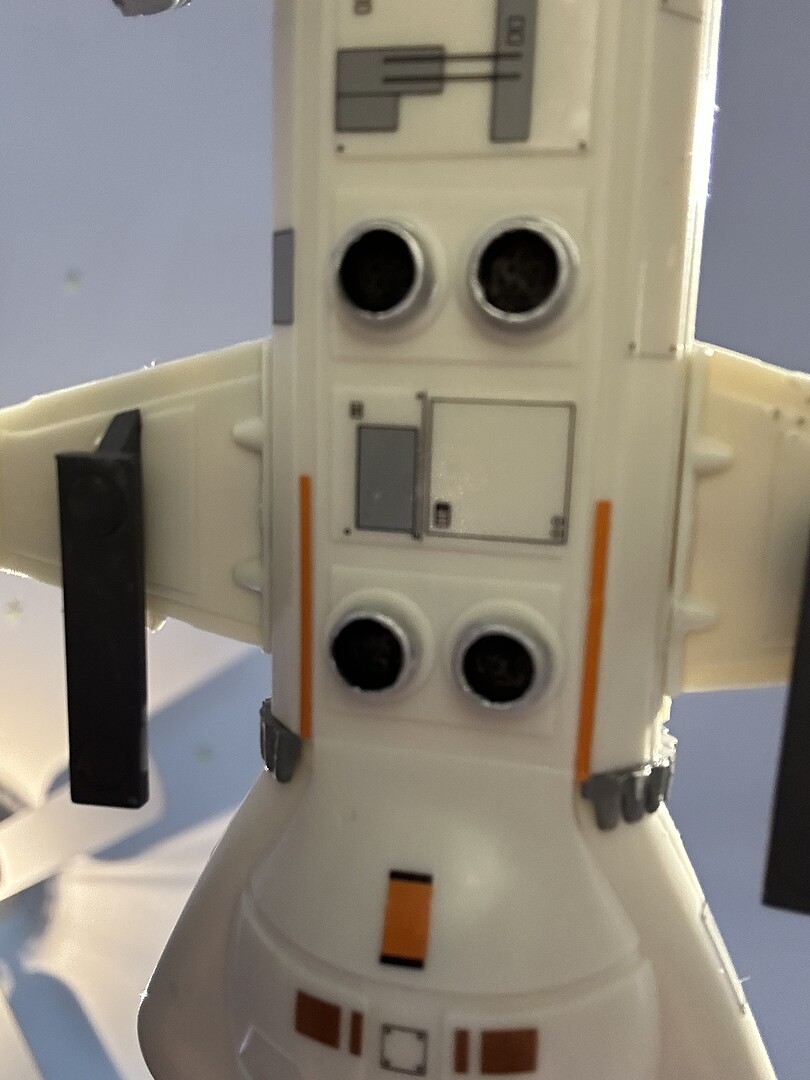 SPACE 1999 HAWK MK IX -- Science Fiction Plastic Model Kit -- 1/72 ...