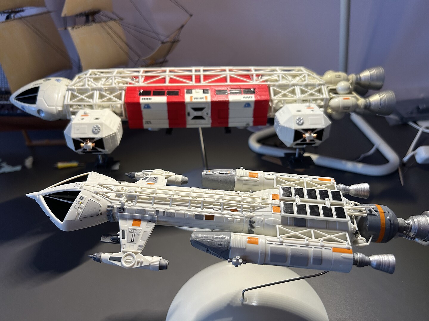 SPACE 1999 HAWK MK IX -- Science Fiction Plastic Model Kit -- 1/72 ...