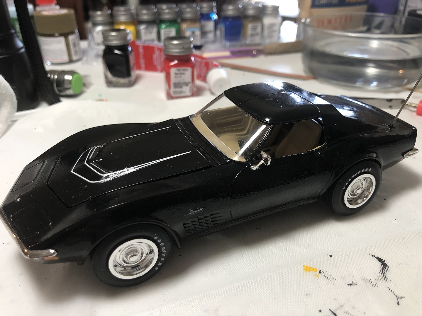 Gallery Pictures AMT 1970 Chevy Corvette Coupe Plastic Model Car Kit 1/ ...