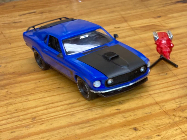 1969 Boss 32 Mustang -- Plastic Model Car Kit -- 1/25 Scale -- #854313 ...