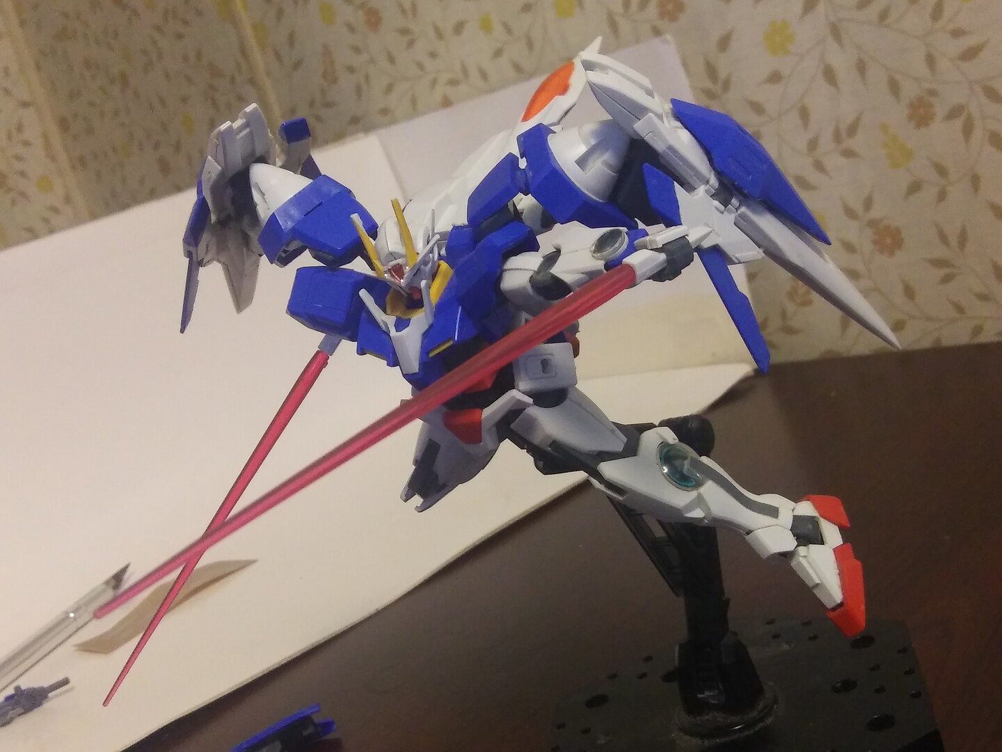 54 00 RAISER + GN SWORD III -- Snap Together Plastic Model Figure ...
