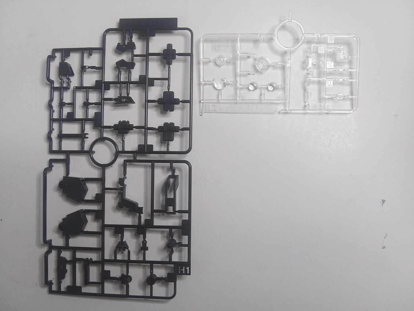 MG Gundam - Gundam Dynames -- Snap Together Plastic Model Figure Kit ...