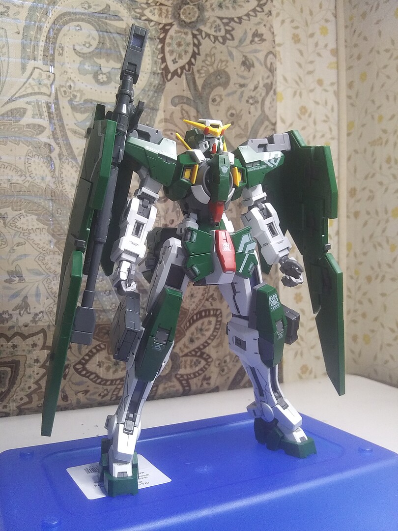 MG Gundam - Gundam Dynames -- Snap Together Plastic Model Figure Kit ...