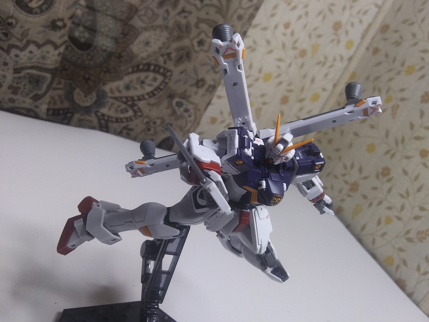 Real Grade Gundam Crossbone Gundam X1 -- Snap Together Plastic Model ...