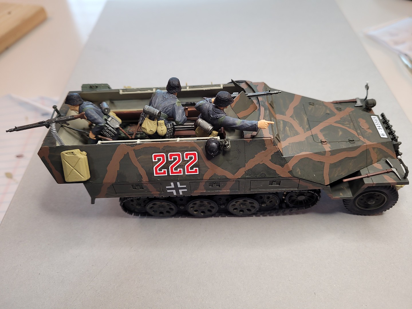 German Sd.Kfz. 251/1 Halftrack -- Plastic Model Military Vehicle Kit ...