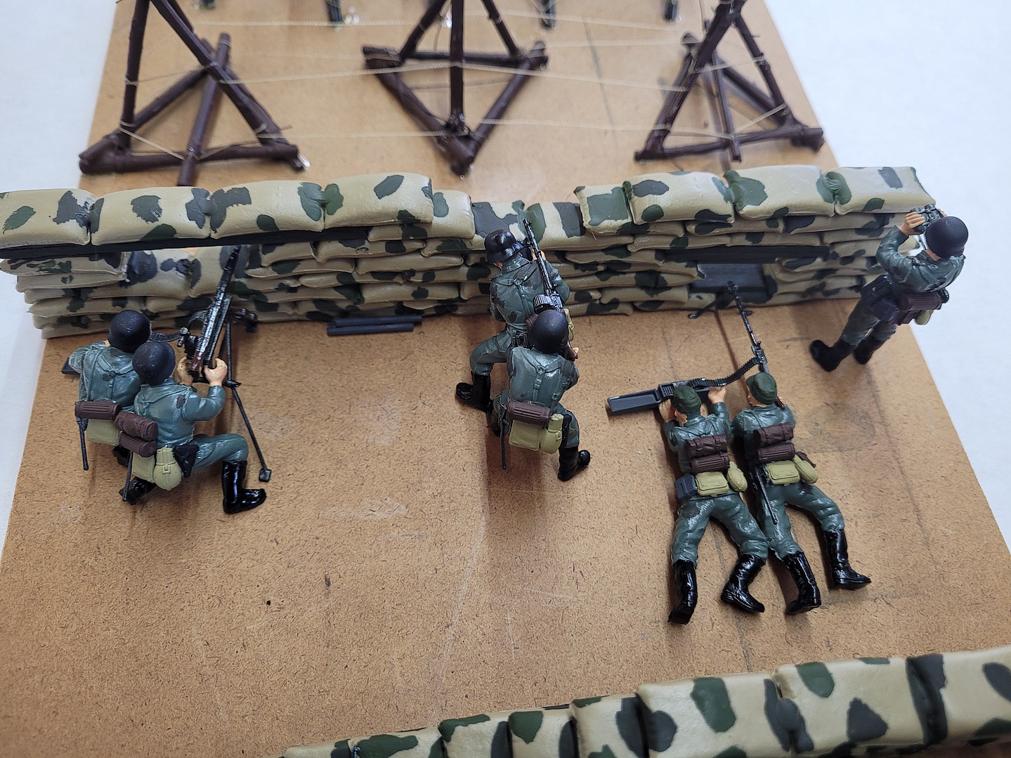 German Machine Gun Troop Soldier Set -- Plastic Model Military Figure ...