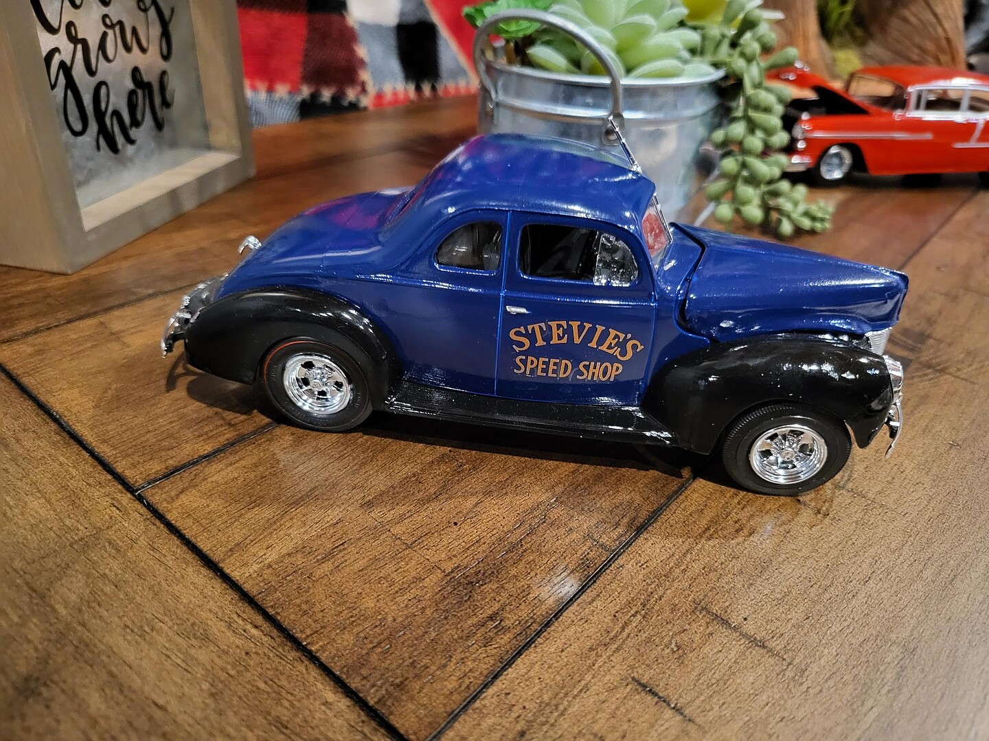 1940 Ford Coupe 2T -- Plastic Model Car Kit -- 1/25 Scale -- #1141m ...