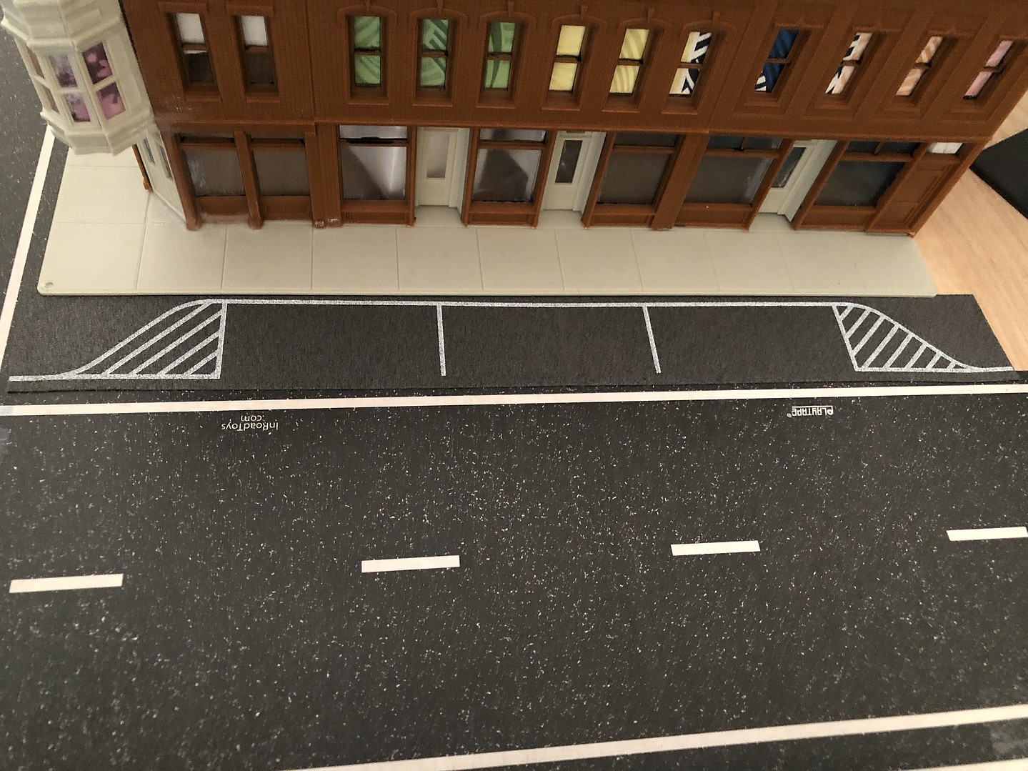 Flexible Parking Lot - 8 x 6-1/2'' -- HO Scale Model Railroad Road ...