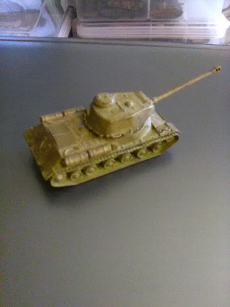 Soviet Joseph Stalin 2 Tank -- Plastic Model Military Vehicle Kit -- 1/ ...