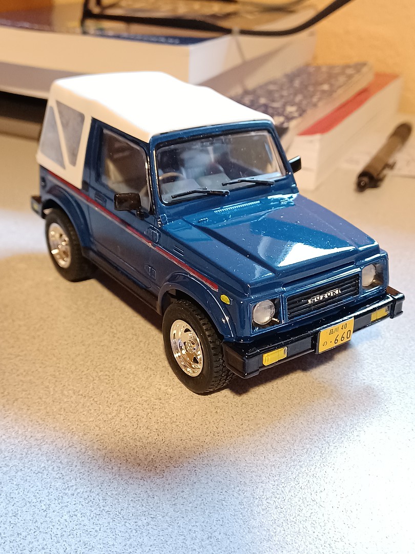 Gallery Pictures Fujimi 1986 Suzuki Jimny Custom Off-Road Jeep Plastic ...