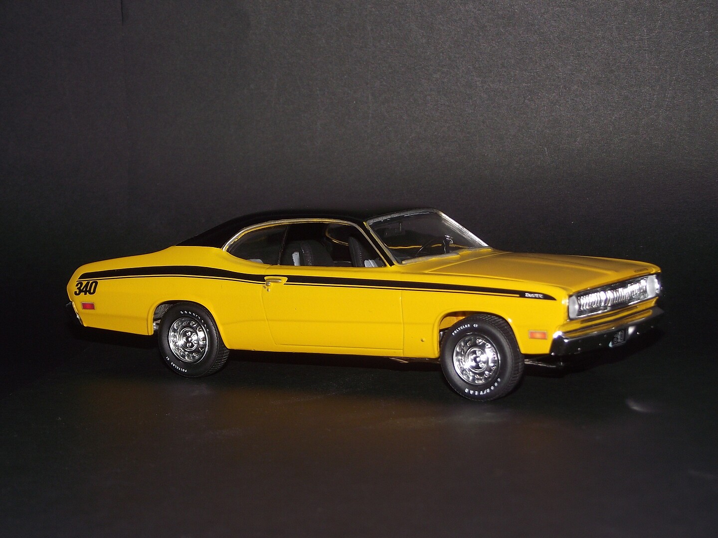 Gallery Pictures AMT 1971 Plymouth Duster 340 Plastic Model Car Kit 1/ ...