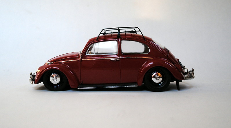 1966 Volkswagen Beetle VW BUG -- Plastic Model Car Kit -- 1/24 Scale ...