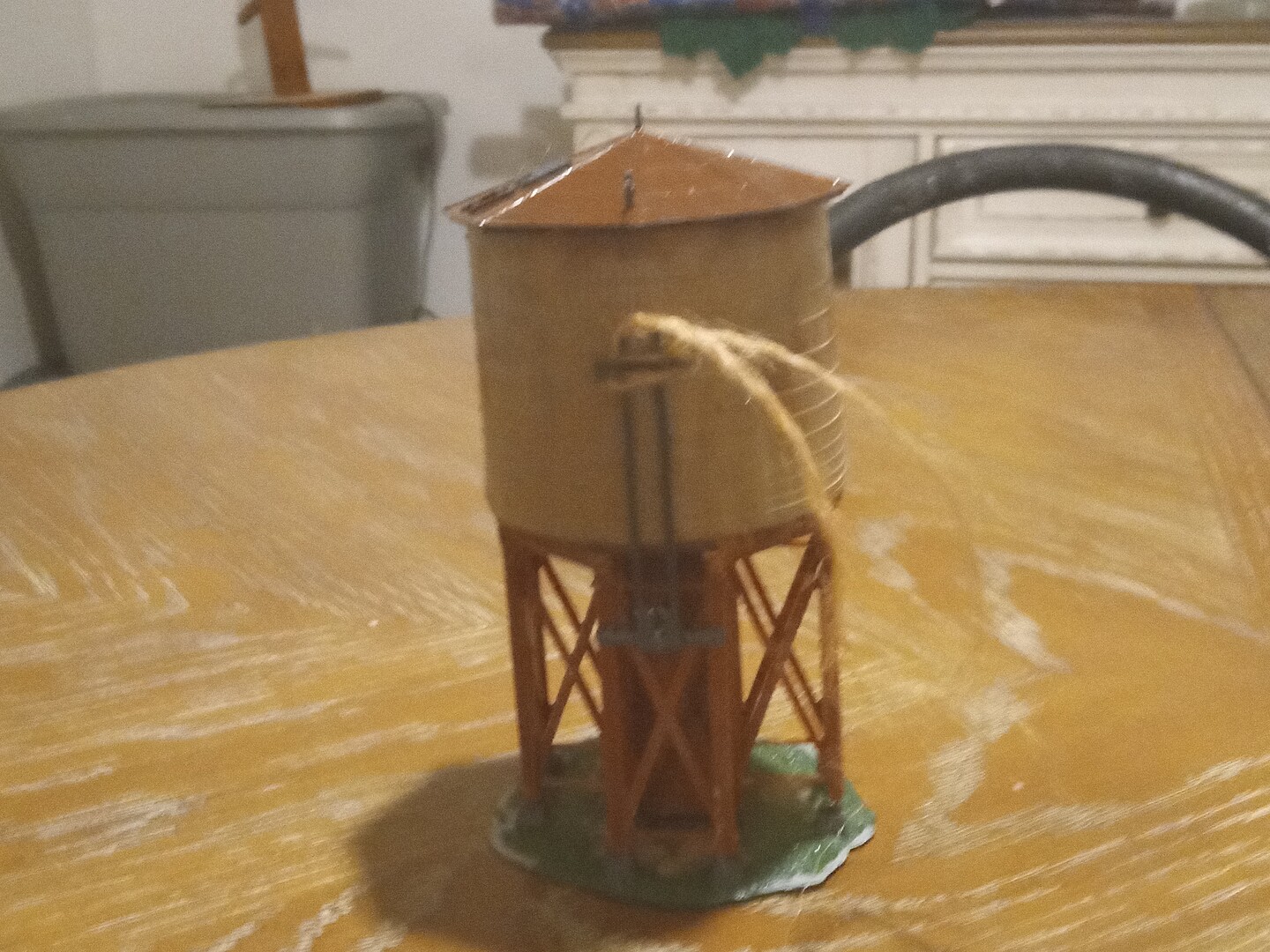 Gallery Pictures Atlas Water Tower Kit HO Scale Model Railroad ...