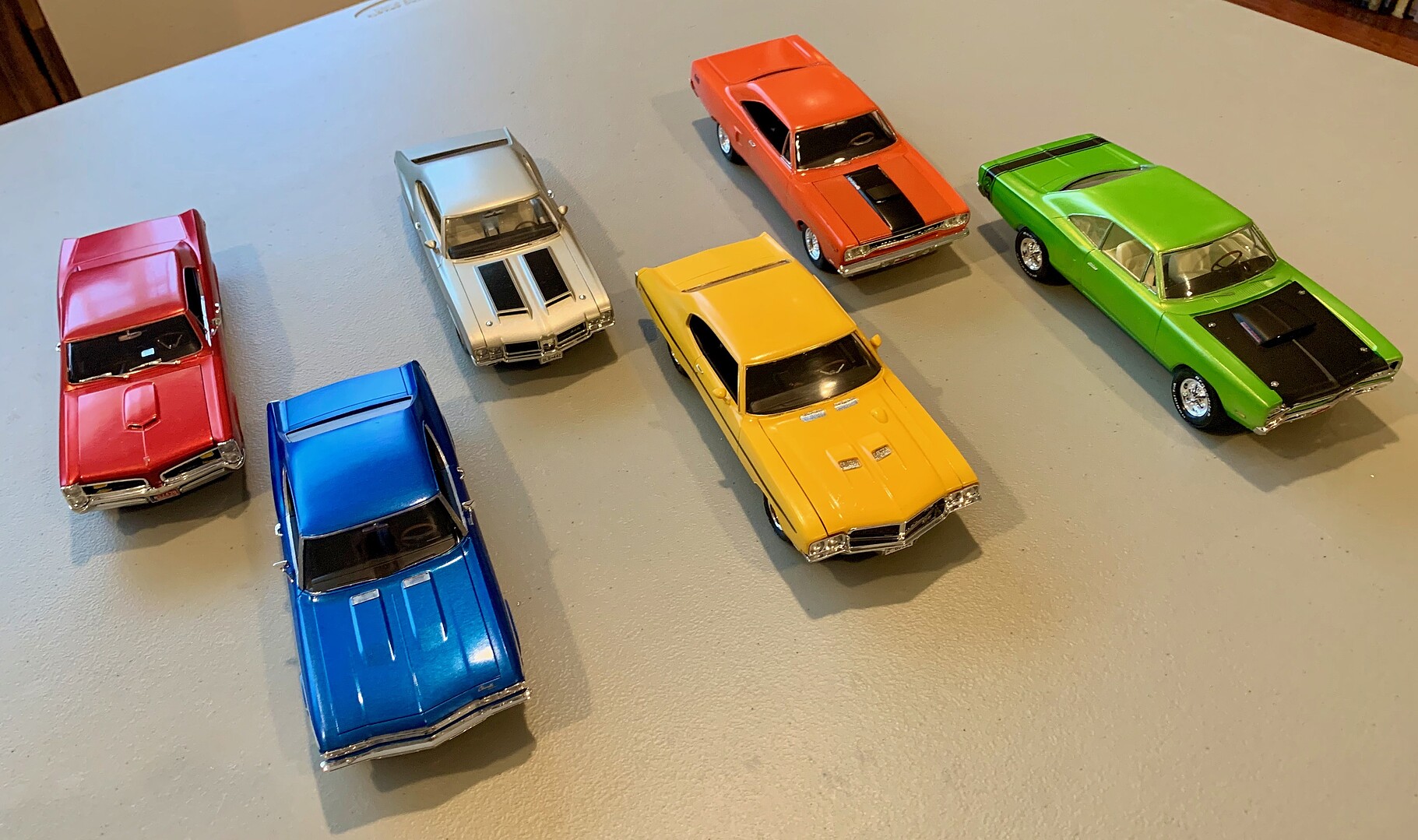 '69 Dodge Superbee 2n1 -- Plastic Model Car Kit -- 1/24 Scale ...