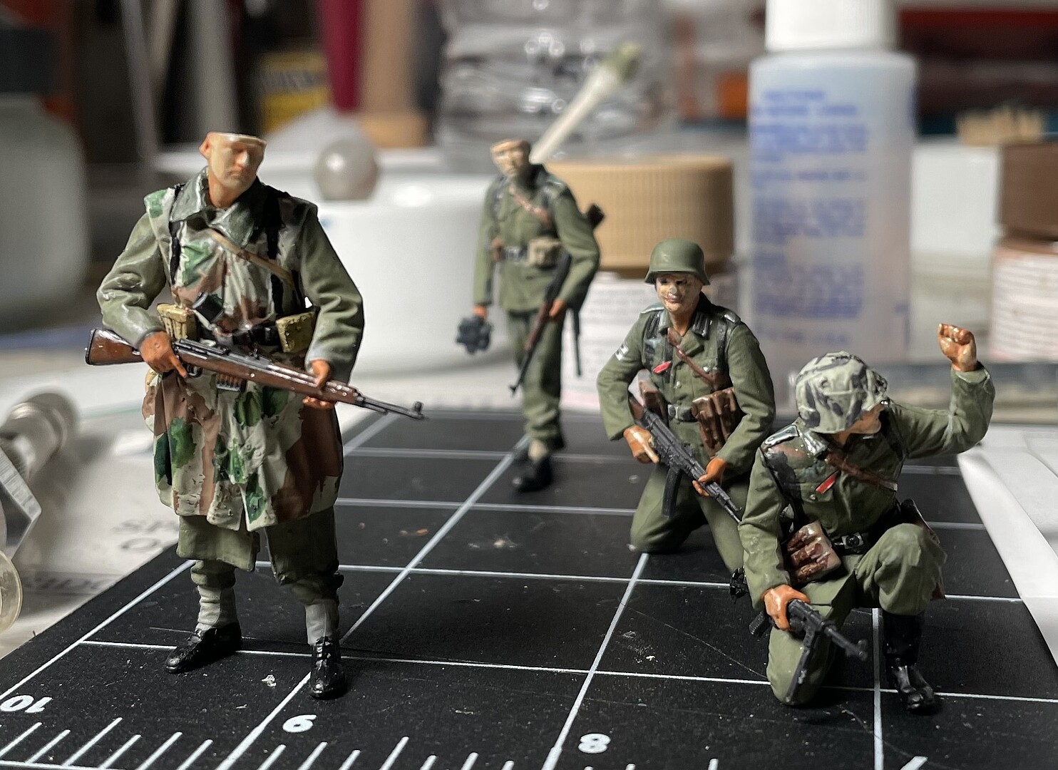 German Infantry Set WWII -- Plastic Model Figures -- 1-35 Scale ...