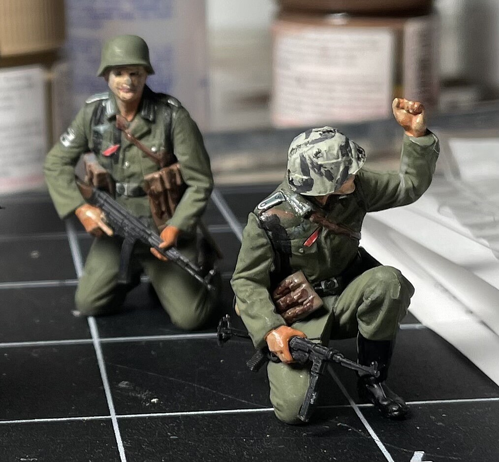 German Infantry Set WWII -- Plastic Model Figures -- 1-35 Scale ...