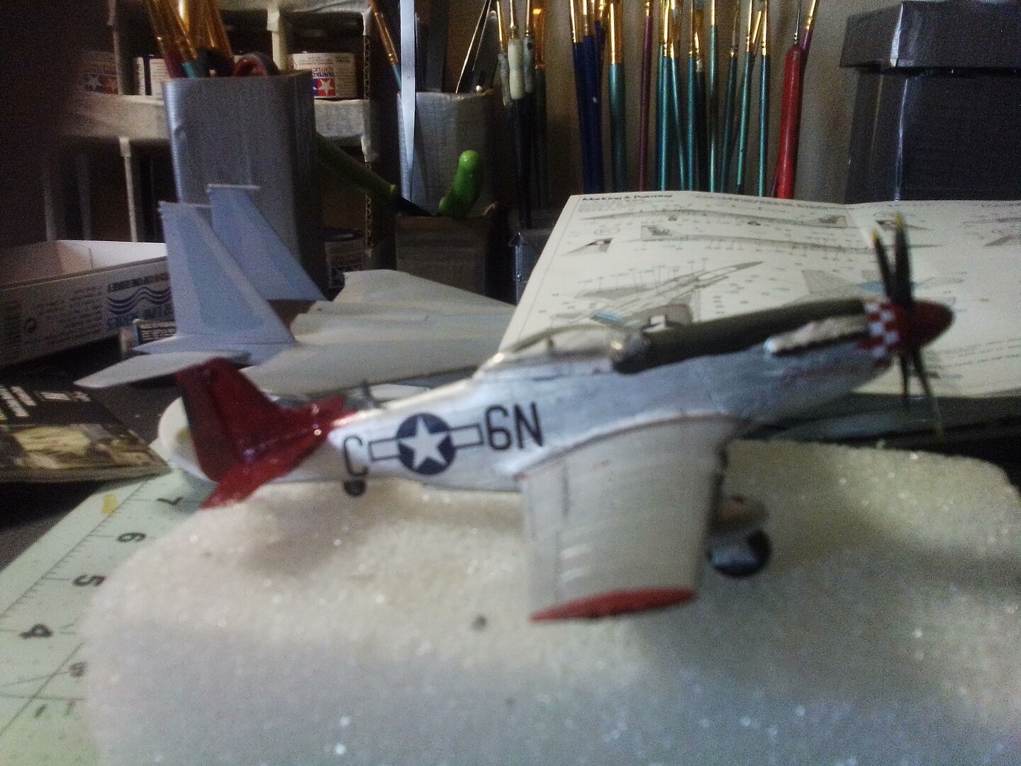 P-51D Mustang -- Plastic Model Airplane Kit -- 1/72 Scale -- #01004 ...