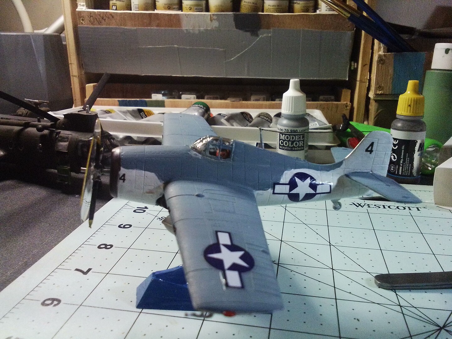 US Navy F4F-4 Wildcat -- Plastic Model Airplane Kit -- 1/72 Scale ...