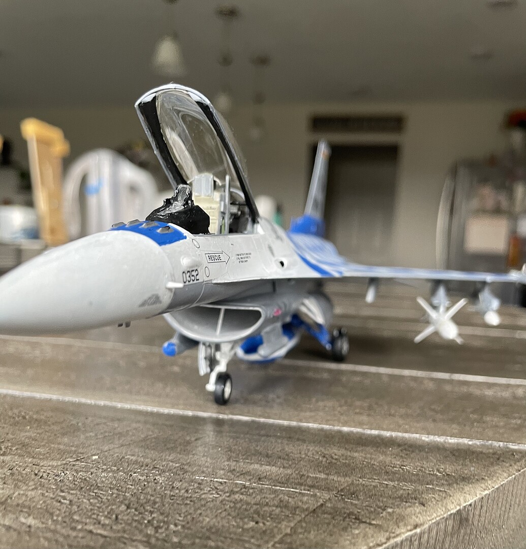 Gallery Pictures Tamiya Lockheed Martin F-16CJ Figther Plastic Model ...