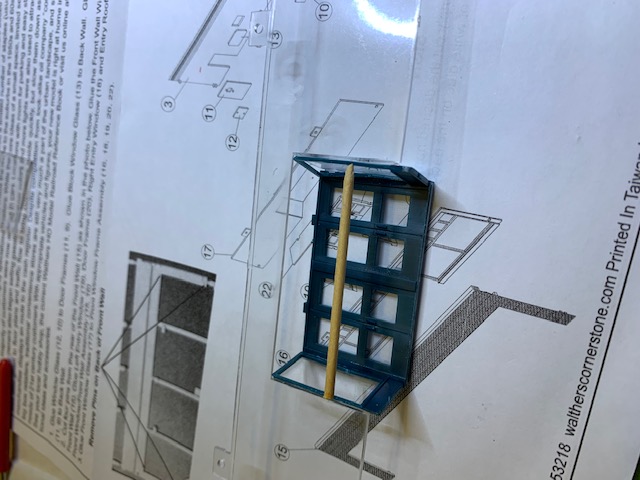 24-Seven Quick Mart - Kit - 7-1/8 x 5-3/8 x 2-5/8'' -- HO Scale Model ...